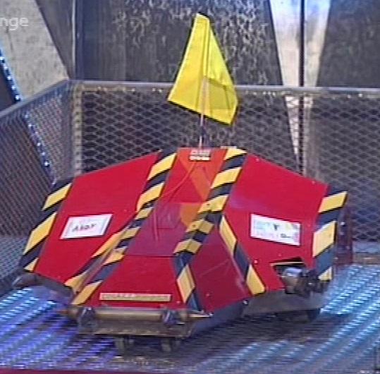 Heavyweight (1997): Cwmbran Event, Wales 1998 - Robot Combat Archive